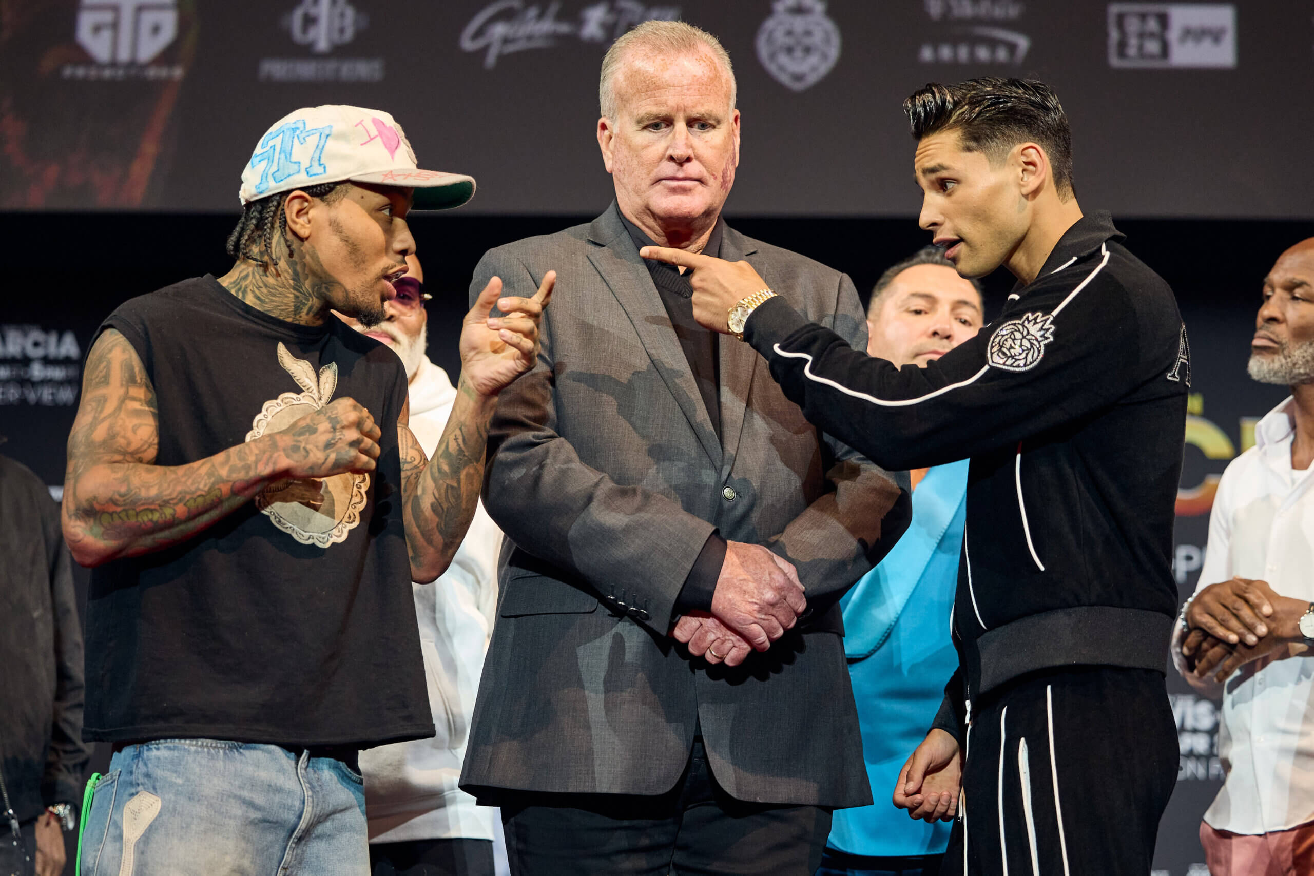 Davis And Garcia: Fight For This Generation - NY Sports Day