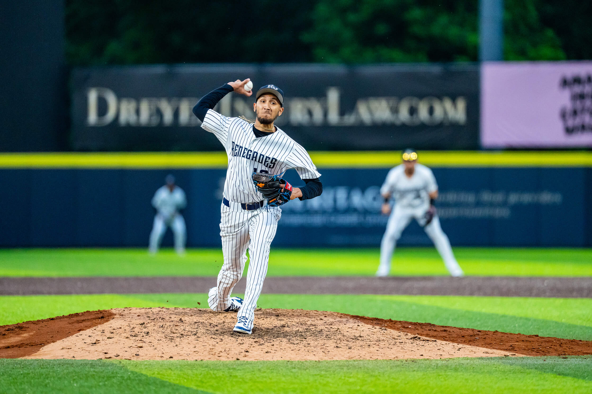With Cole and Rodón Out, the Elmer Rodriguez Era Begins for the Yankees
